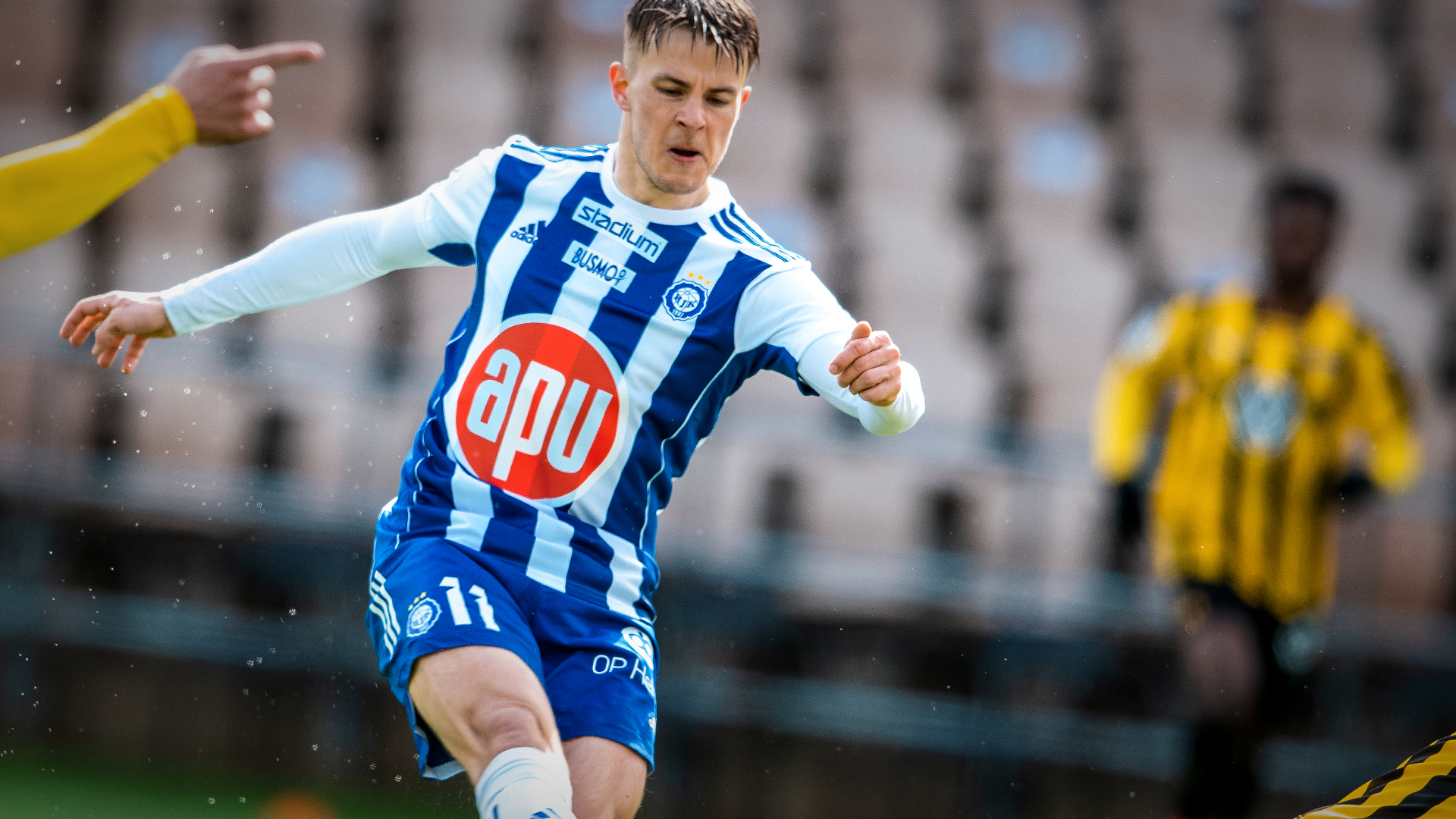 Roope Riski maajoukkueeseen - HJK Helsinki
